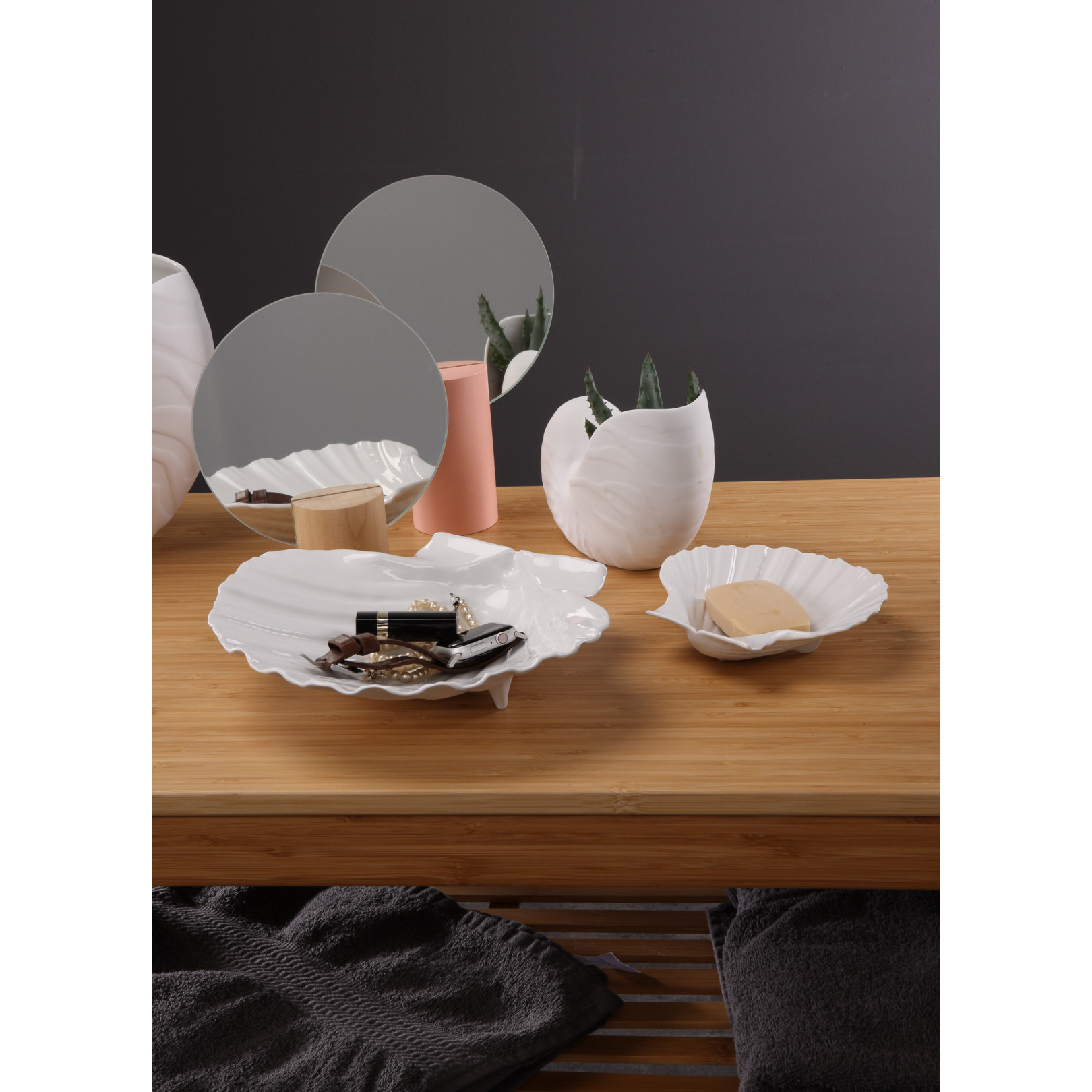 Wazon 19,5 cm Conch Kaiser | Porcelana Online